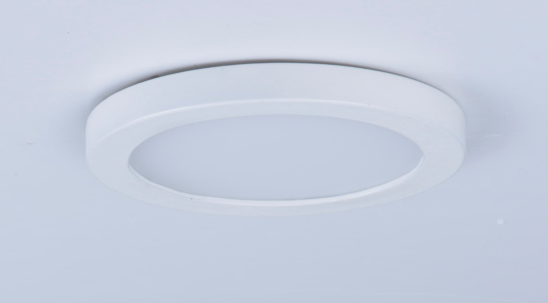 Wafer LED Wall/Flush Mount WT White Acrylic PCB LED 5"x5"x0.5" - Luztra