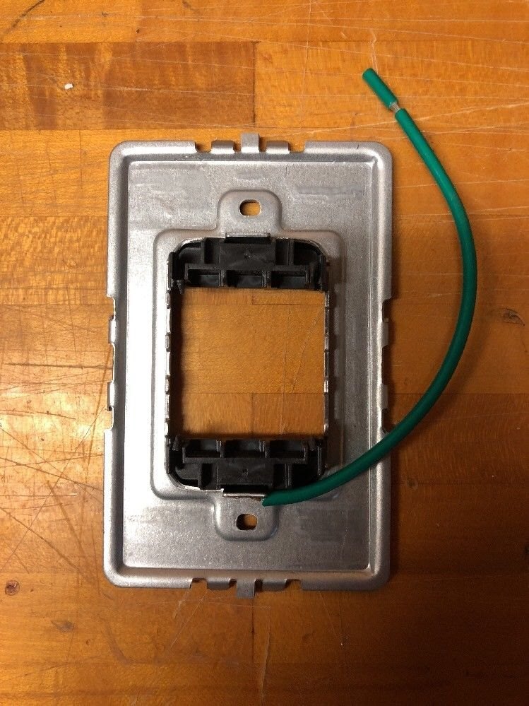 adorne 1-Gang Mounting Frame - Luztra