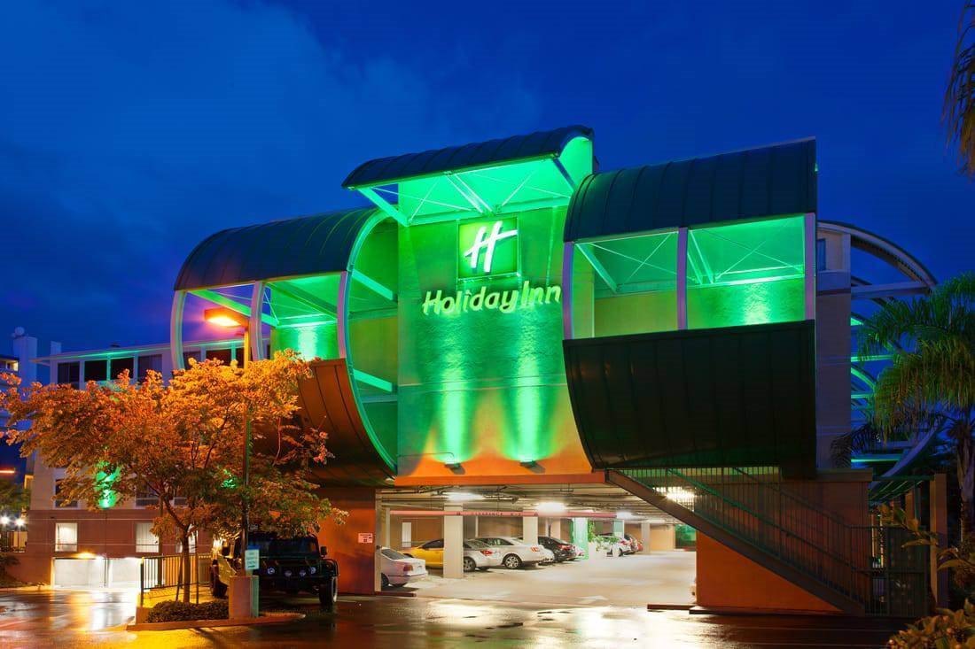 13w Green Hallmark Lighting Porte Cochere 12-Light ∠15° 90-265VAC IP65 ...